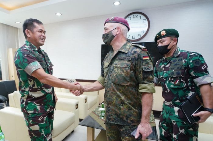 Pangkostrad Terima Kunjungan Kehormatan Athan Kedubes Jerman - KSINews.id